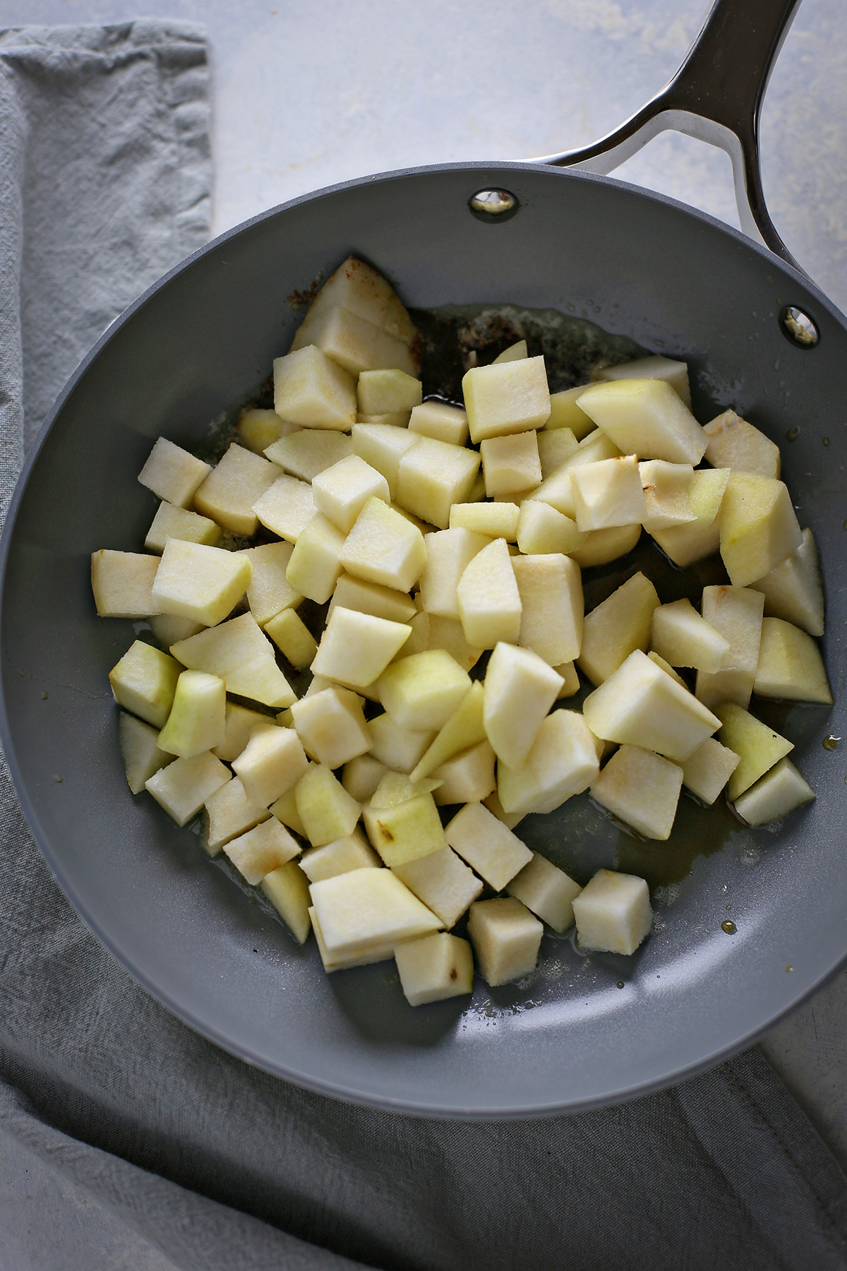 Maple and Cardamom Spiced Pear Compote | Good Life Eats®