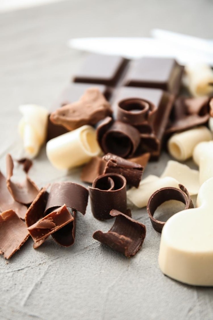 How to Make Chocolate Curls | Good Life Eats®