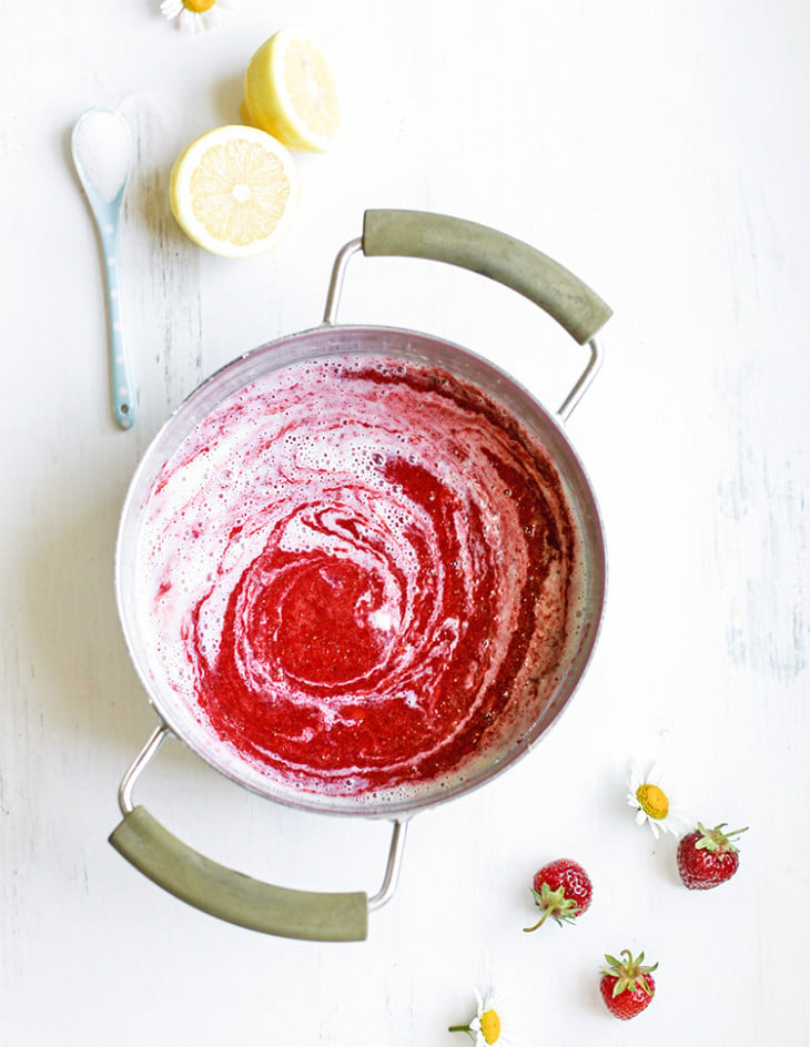 Creamy Homemade Strawberry Gelato Recipe | Good Life Eats®