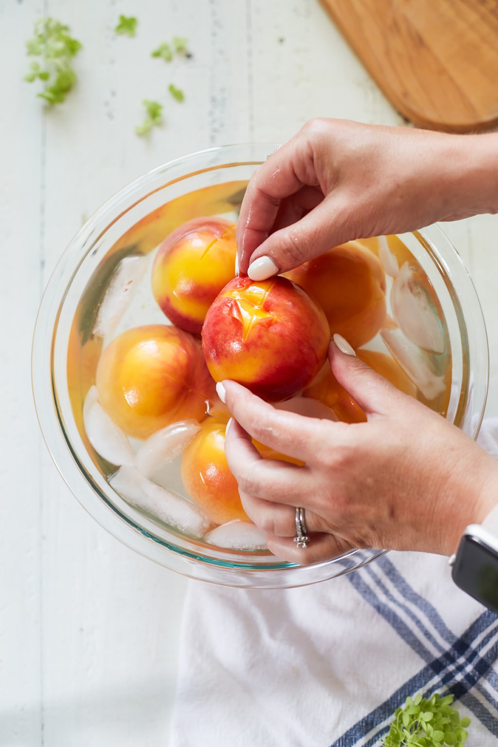 How to Peel Peaches (Fast & Easy!) | Good Life Eats